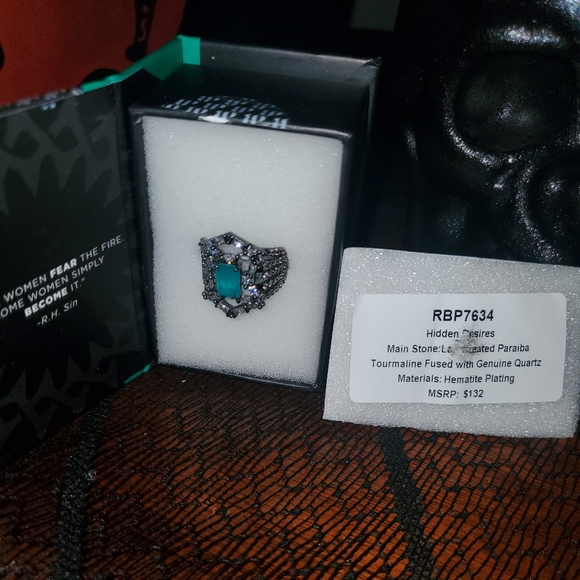 Jewelry | Reign Villain Bomb Party | Poshmark